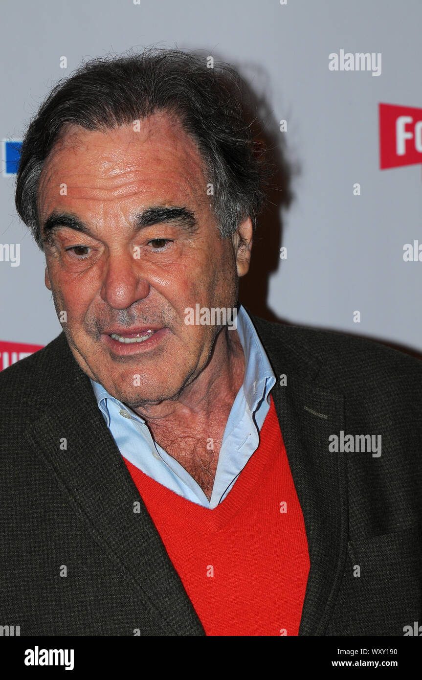 Platoon movie poster hi-res stock photography and images - Alamy