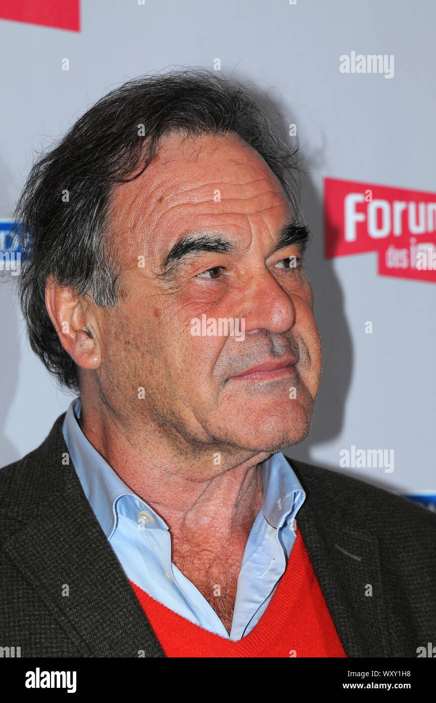 Platoon movie poster hi-res stock photography and images - Alamy