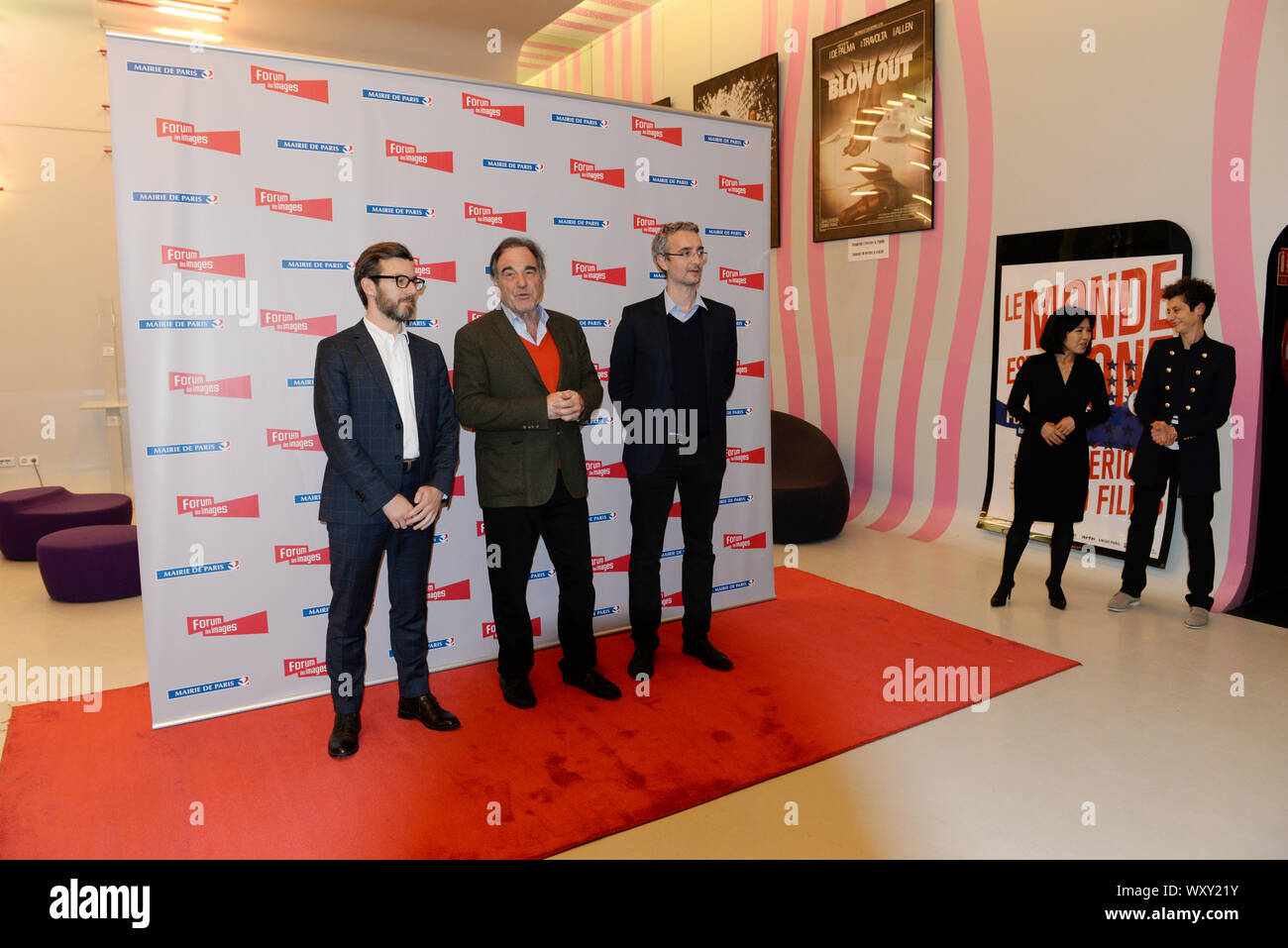 Platoon movie poster hi-res stock photography and images - Alamy