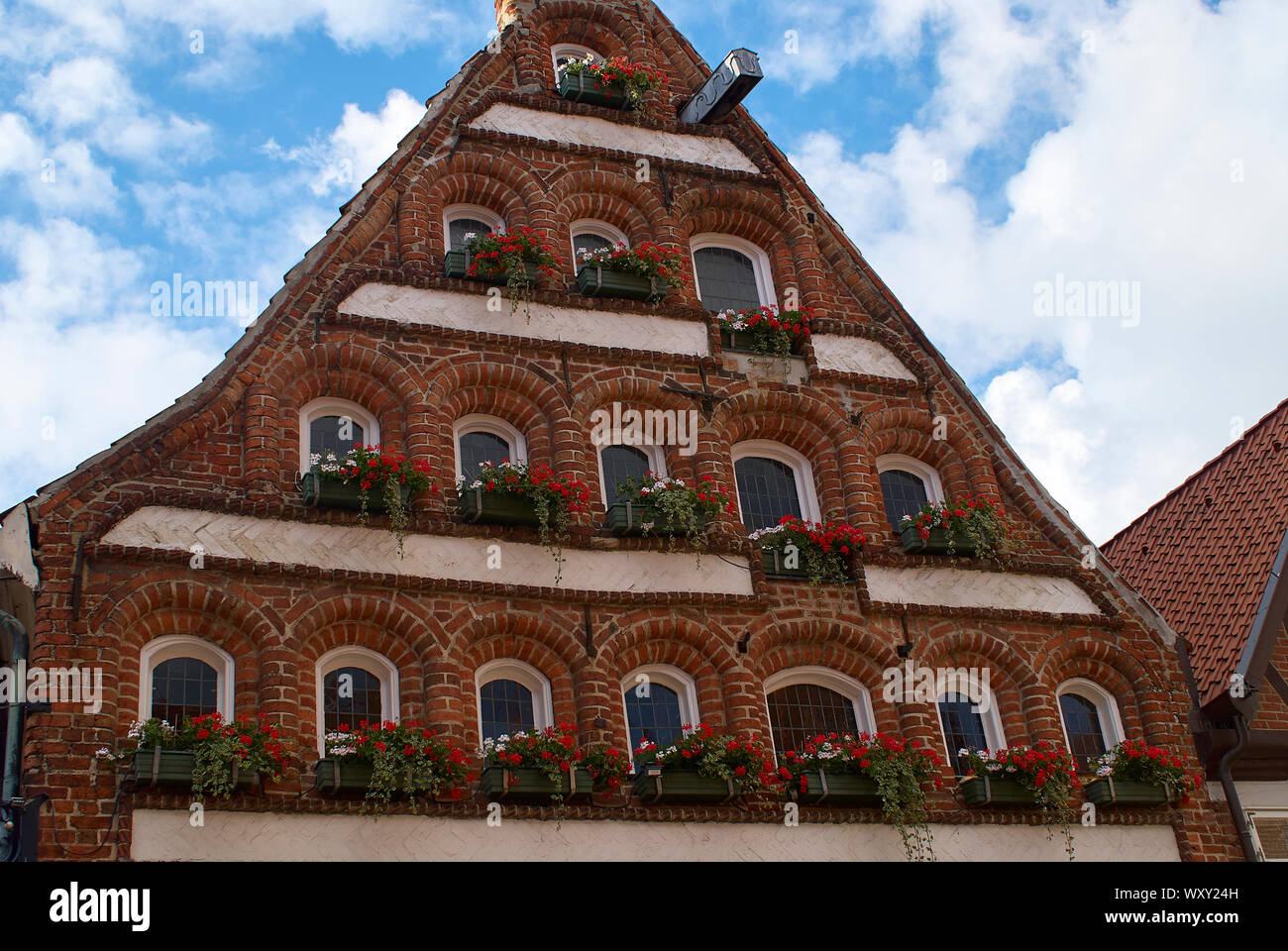 Brick gothic architecture hi-res stock photography and images - Alamy
