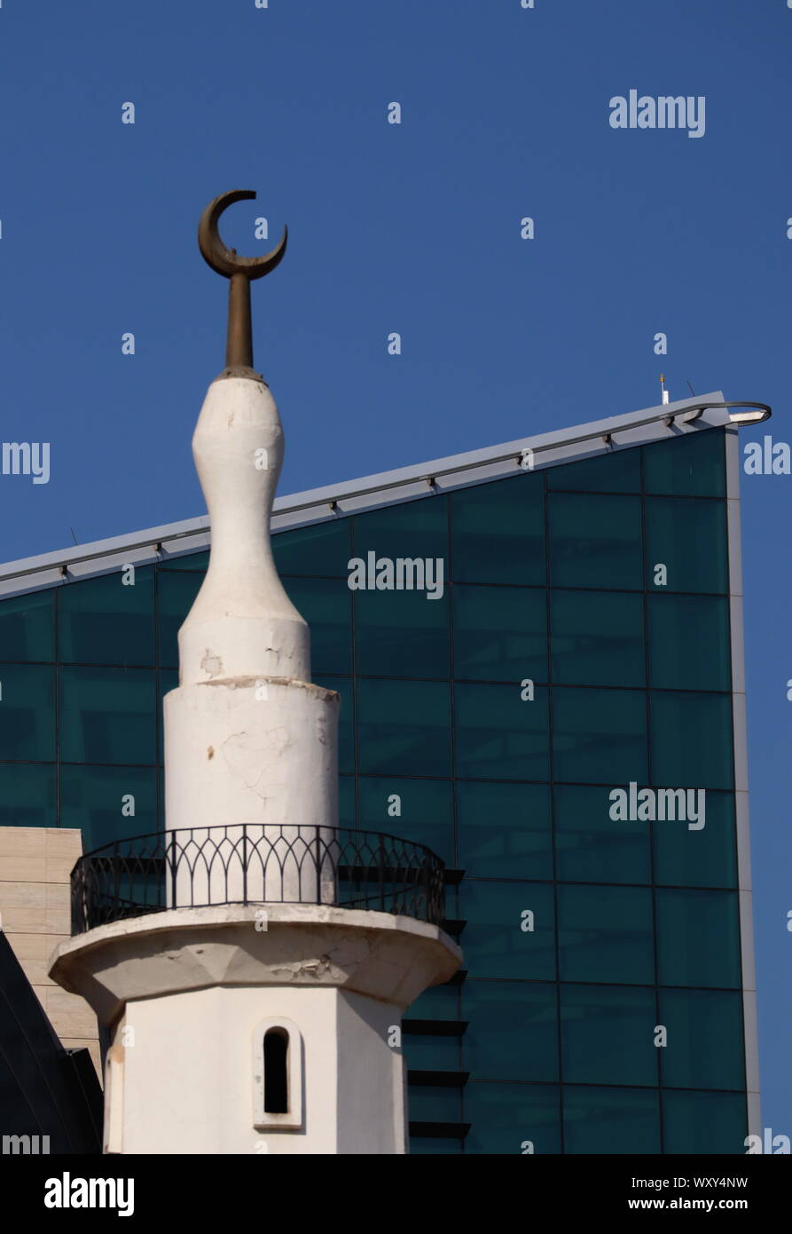 New mosques minaret crescent hi-res stock photography and images - Alamy