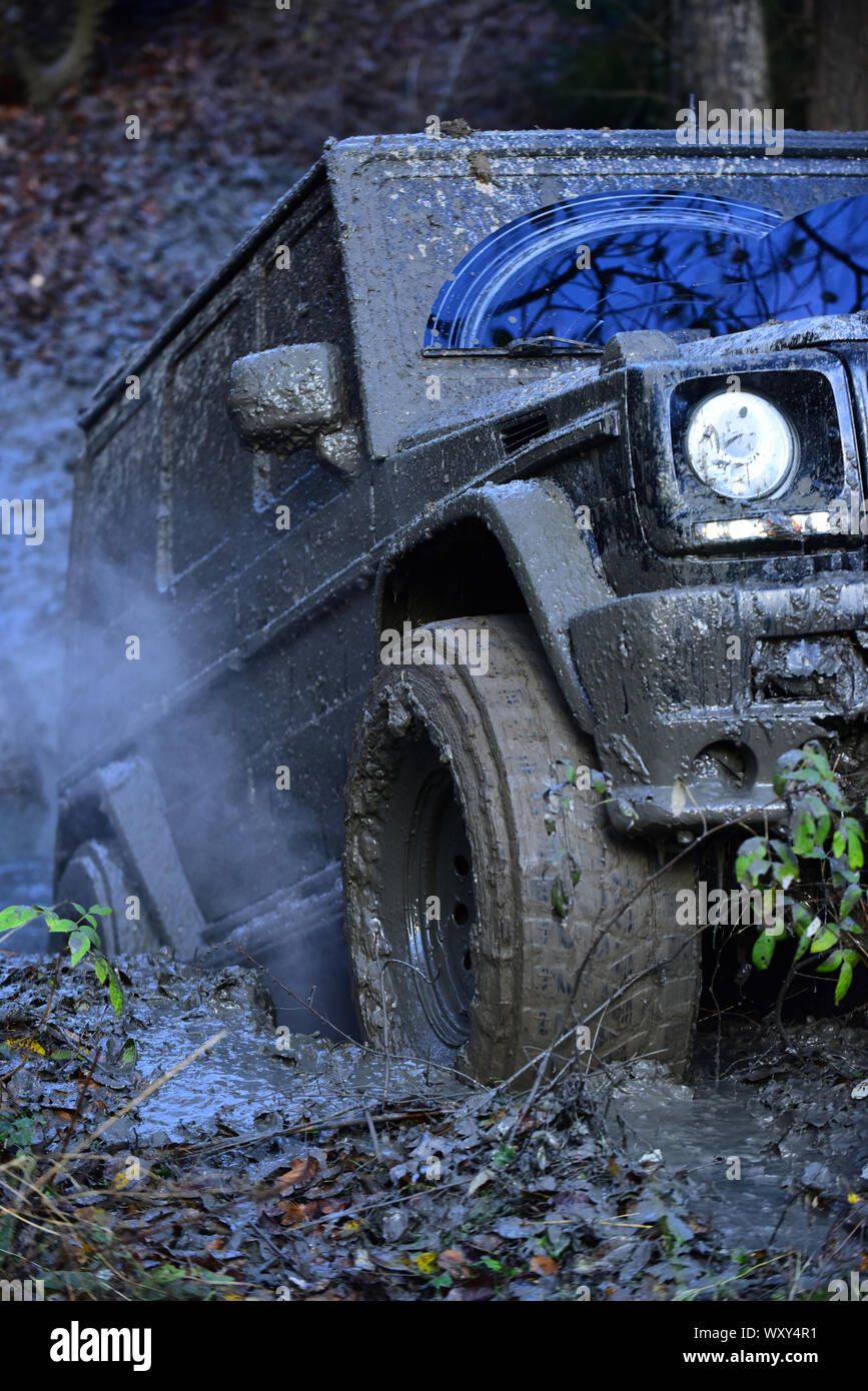 Obstacle race stuck hi-res stock photography and images - Alamy