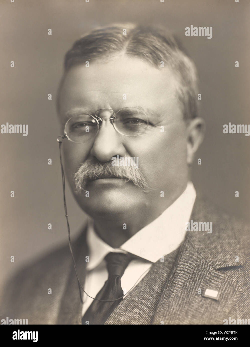 1901 1919 hi-res stock photography and images - Alamy