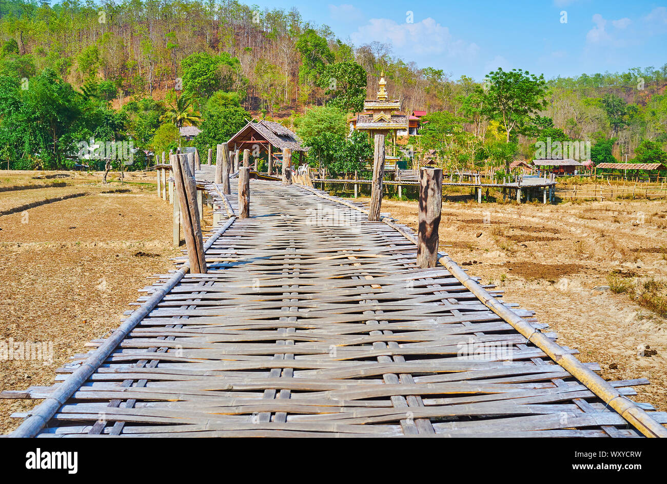 Creaky hi-res stock photography and images - Alamy