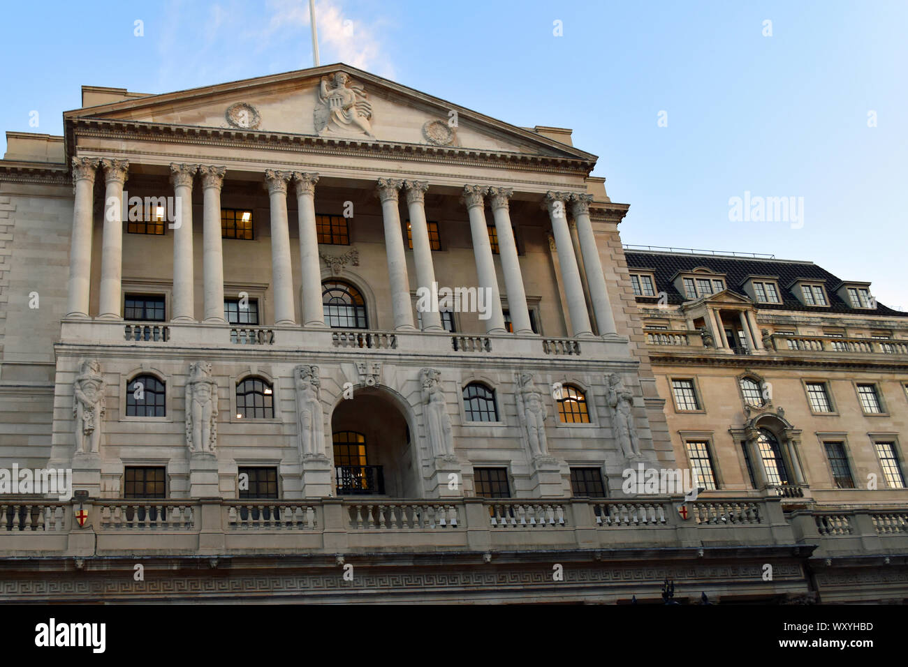 Financial conduct authority building hi-res stock photography and ...