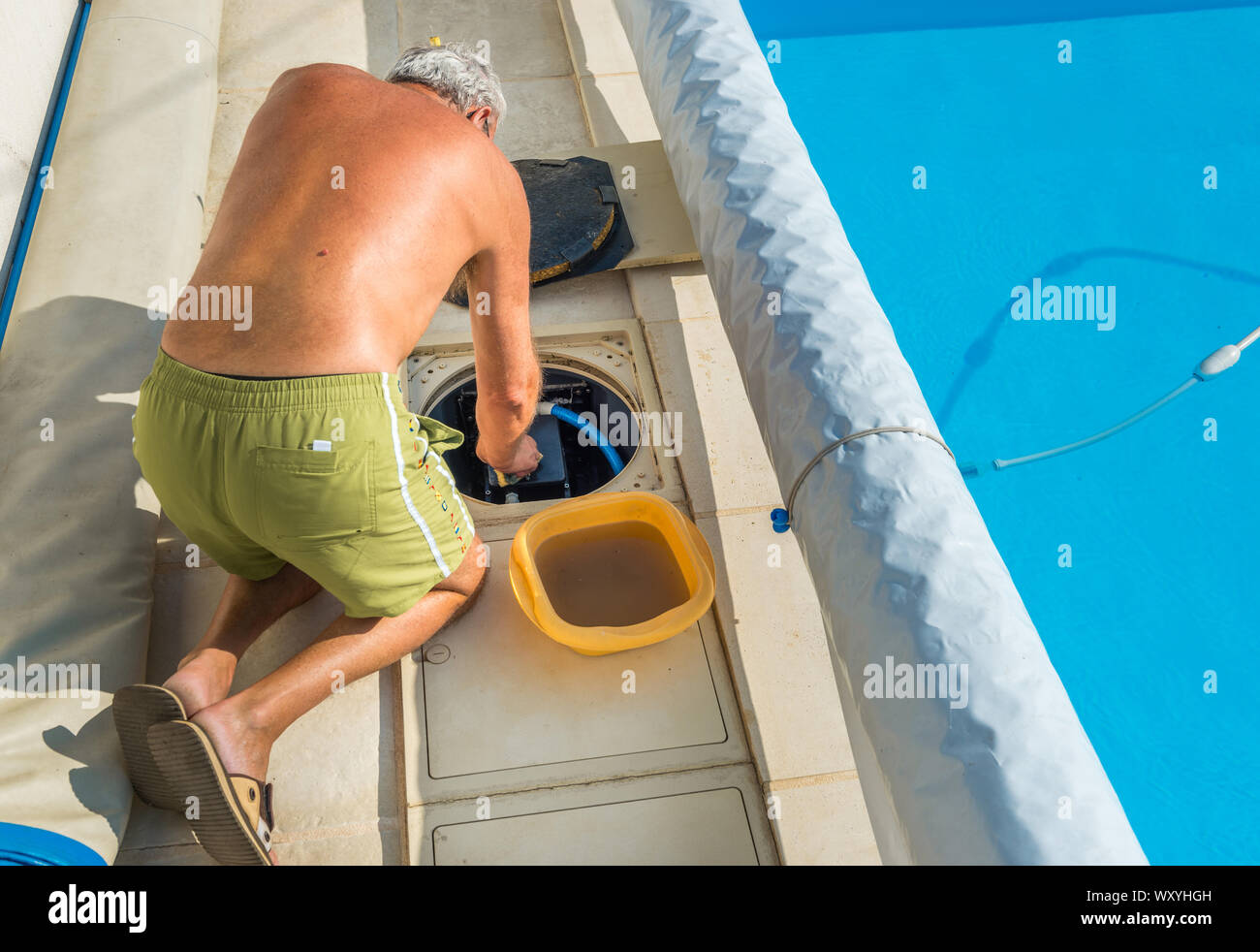Control filtration system pool Stock Photo - Alamy