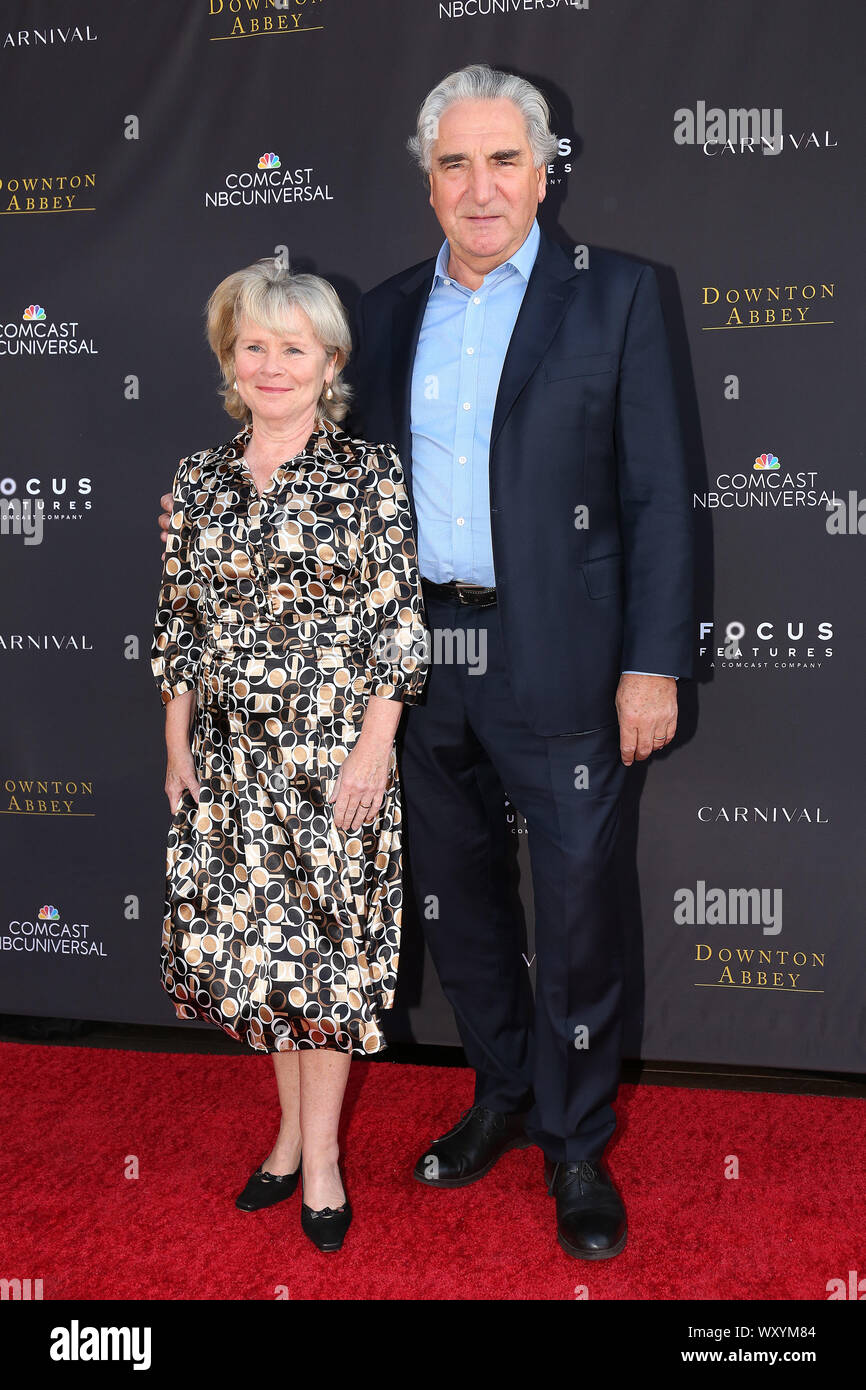 PHILADELPHIA, PA - SEPTEMBER 17: Actor Kevin Doyle and film director ...