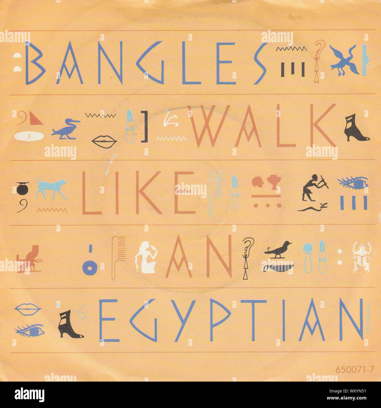 Walk like an egyptian hi-res stock photography and images - Alamy