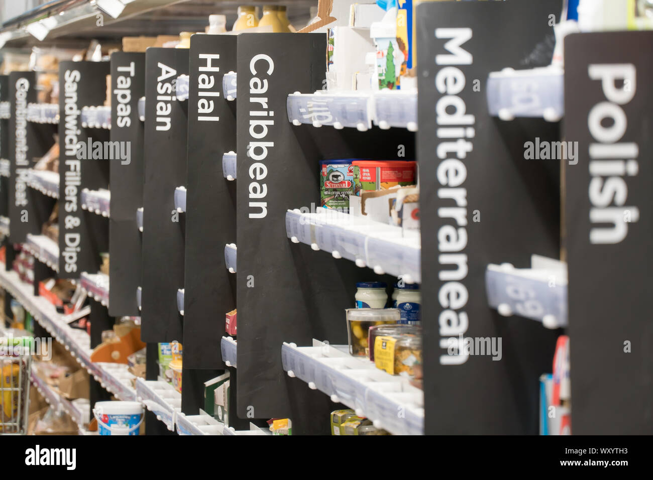 Lidl supermarket shelf hi-res stock photography and images - Alamy