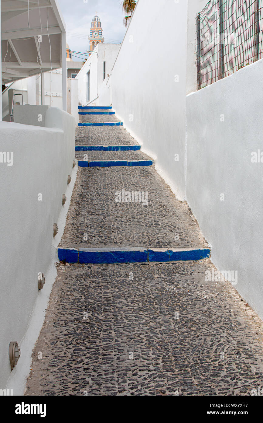 One of the very many alleyways paved in cobblestone on the Greek island ...