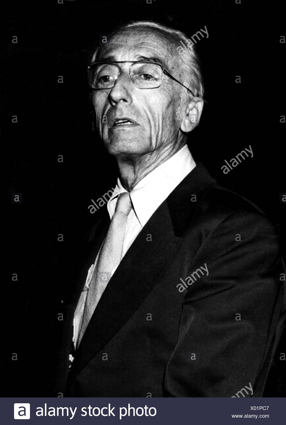 Jacques Yves Cousteau High Resolution Stock Photography and Images - Alamy