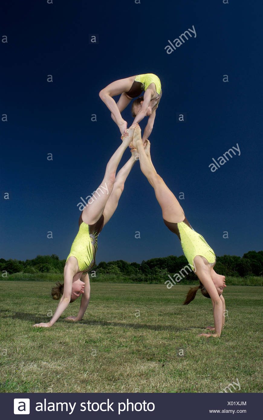 Acrobatic Gymnast High Resolution Stock Photography and Images - Alamy