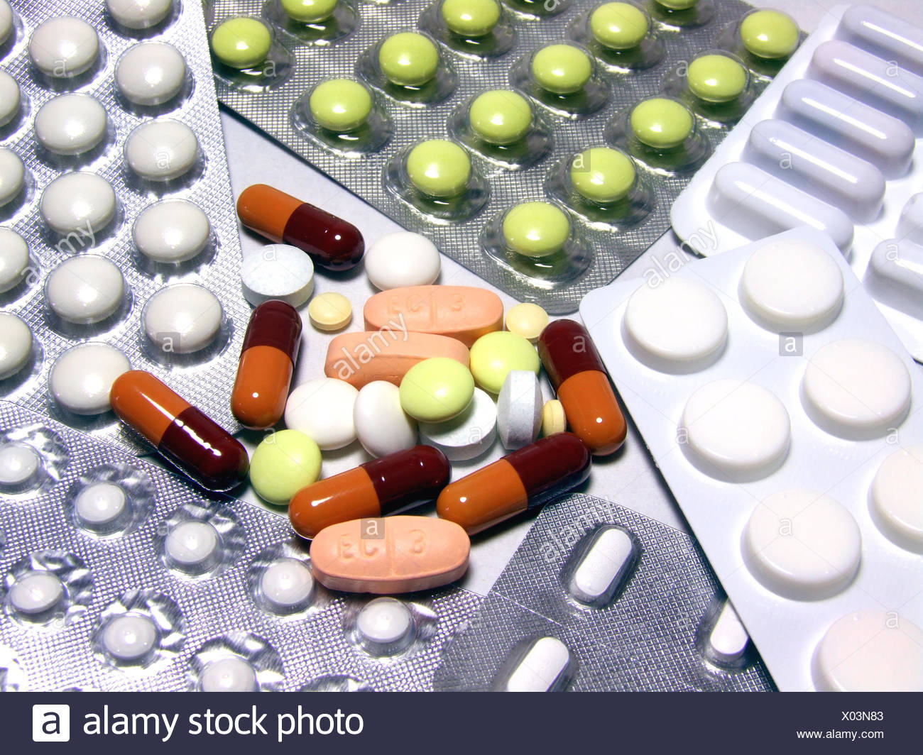 Tabletten Medizin High Resolution Stock Photography and Images - Alamy