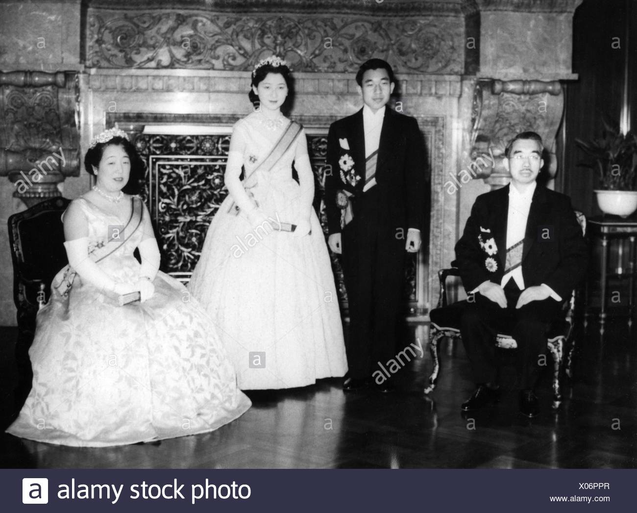 Emperor Hirohito Stock Photos & Emperor Hirohito Stock Images - Alamy