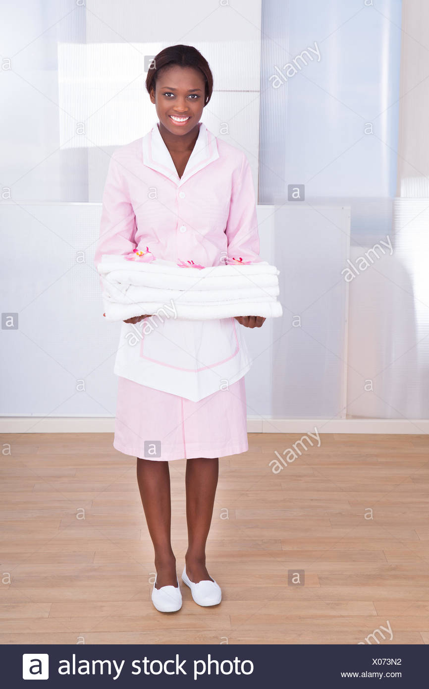 African Hotel Maid High Resolution Stock Photography and Images - Alamy