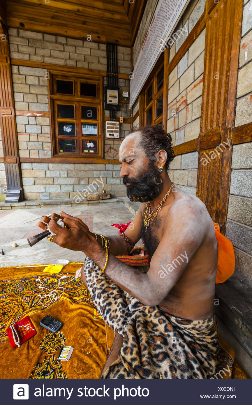 Hash Pipe Stock Photos & Hash Pipe Stock Images - Alamy