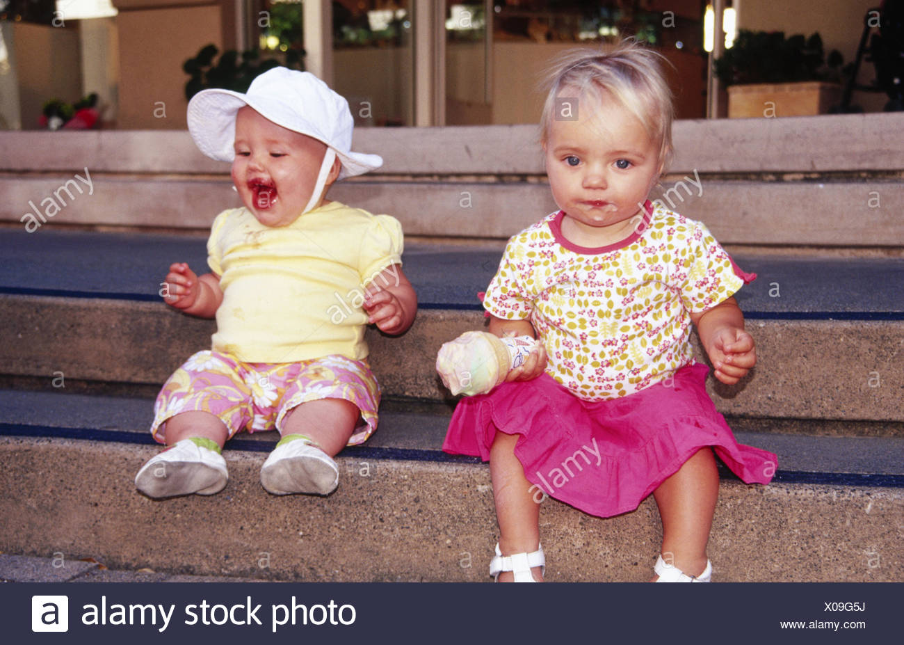 Child Crying Ice Cream High Resolution Stock Photography and Images - Alamy