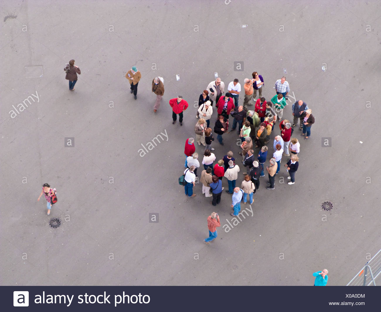 Crowd From Above Stock Photos & Crowd From Above Stock Images - Alamy