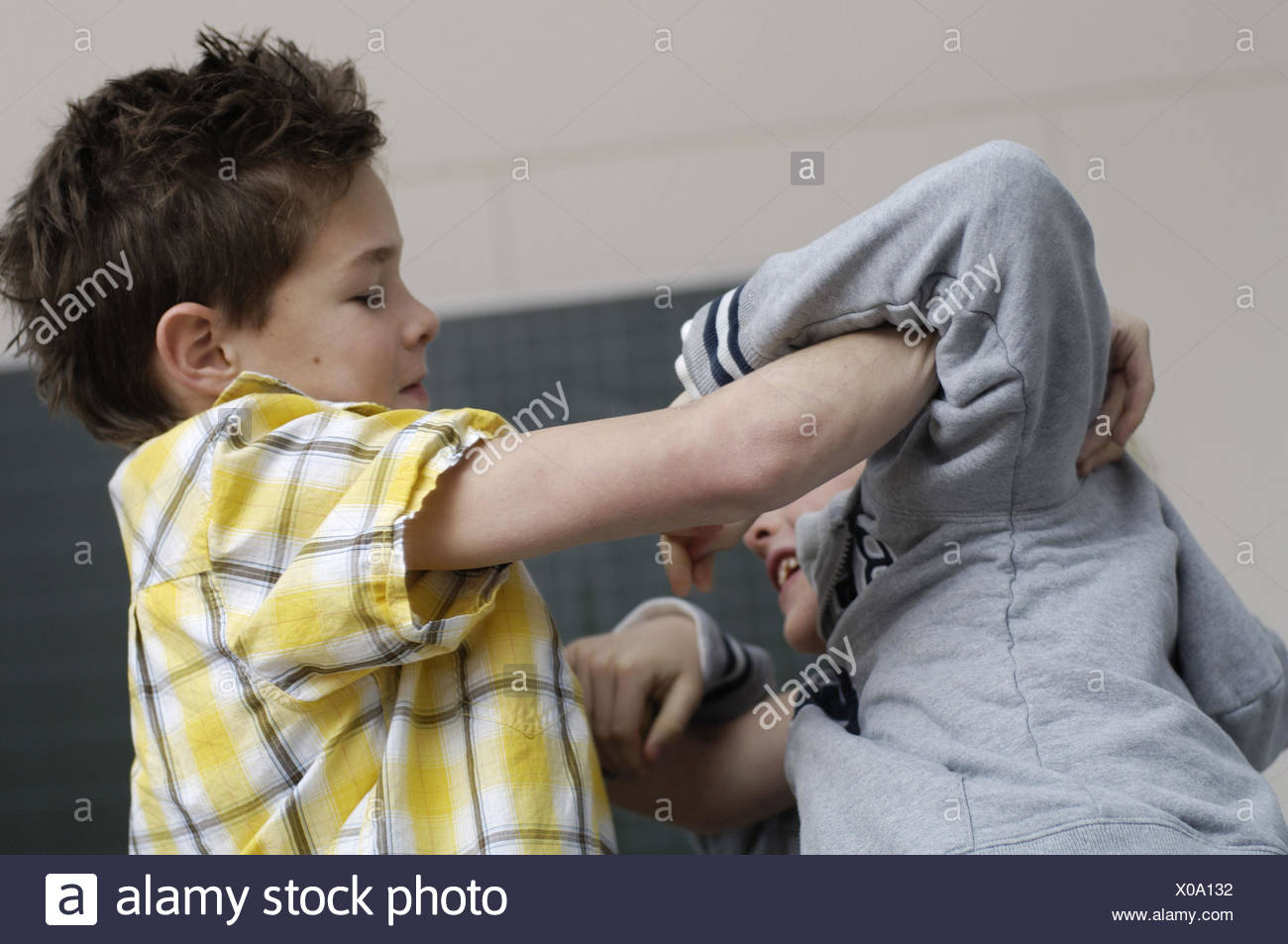 School Boys Fight Stock Photos & School Boys Fight Stock Images - Alamy
