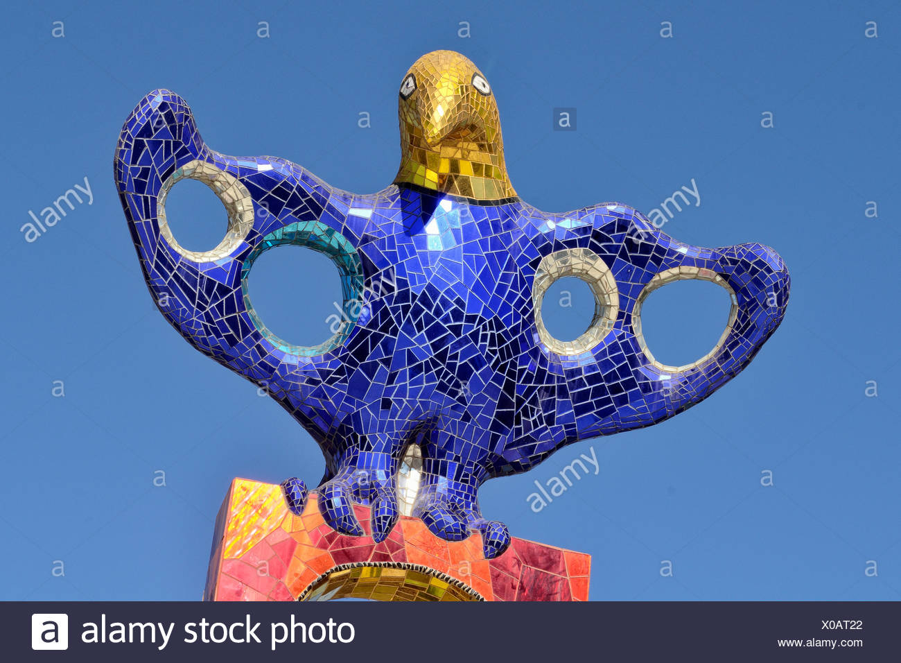 Queen Bird High Resolution Stock Photography and Images - Alamy