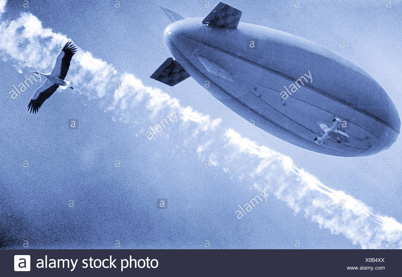 Wing Condensation High Resolution Stock Photography and Images - Alamy