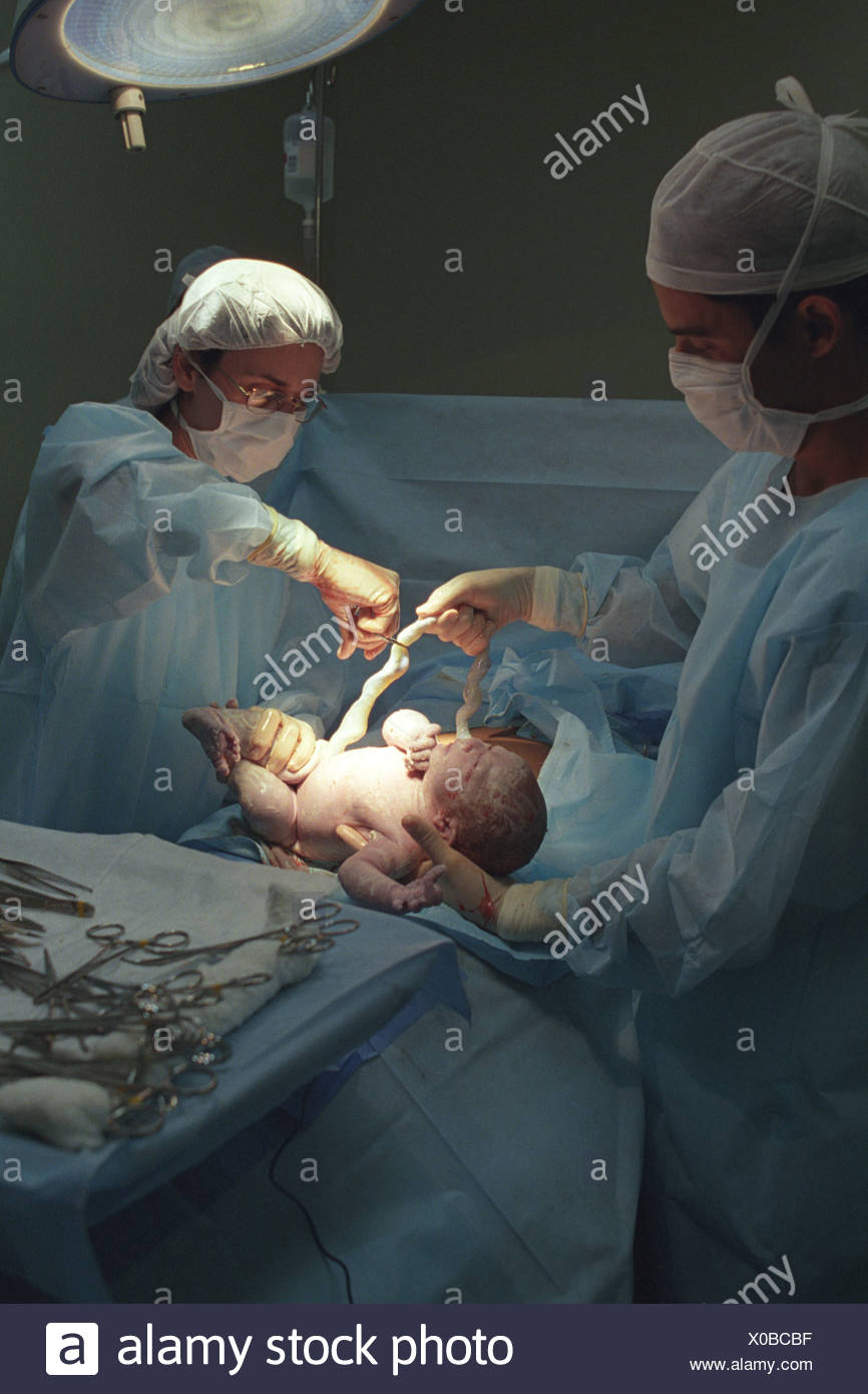 Give Birth Stock Photos & Give Birth Stock Images - Alamy
