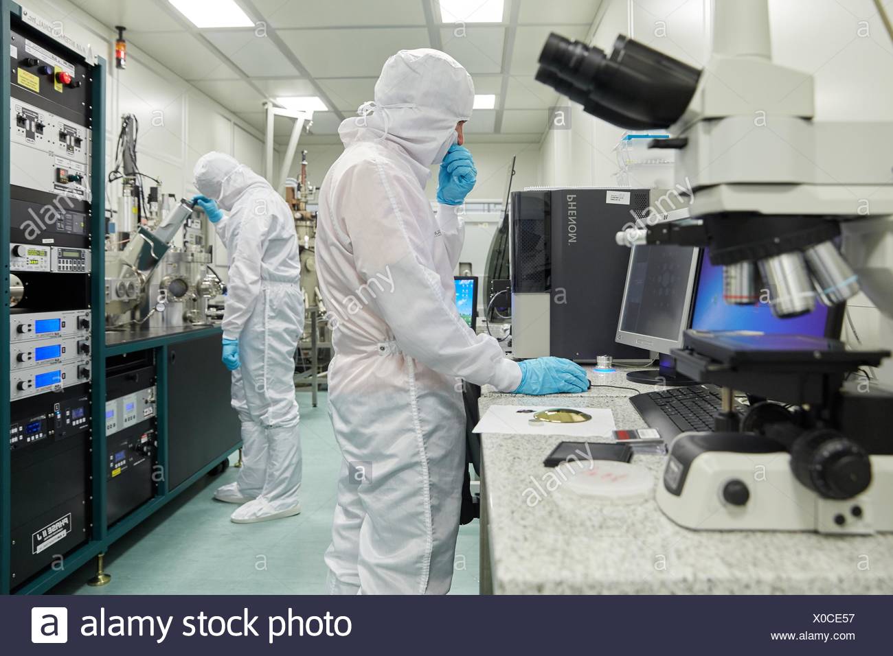Benchtop High Resolution Stock Photography and Images - Alamy