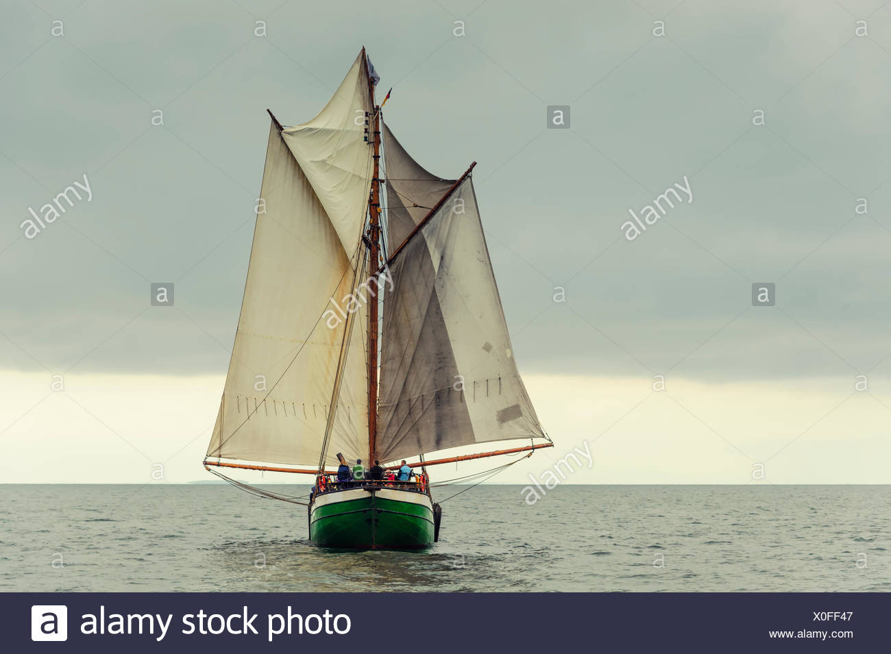 Gaff Rigged Schooner Stock Photos & Gaff Rigged Schooner Stock Images ...