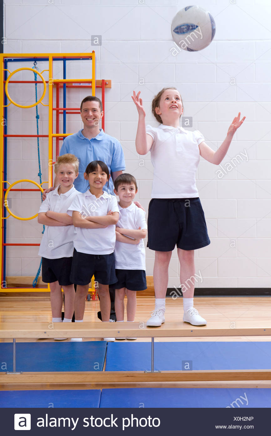 Primary School Student Girl Sports Stock Photos & Primary School ...