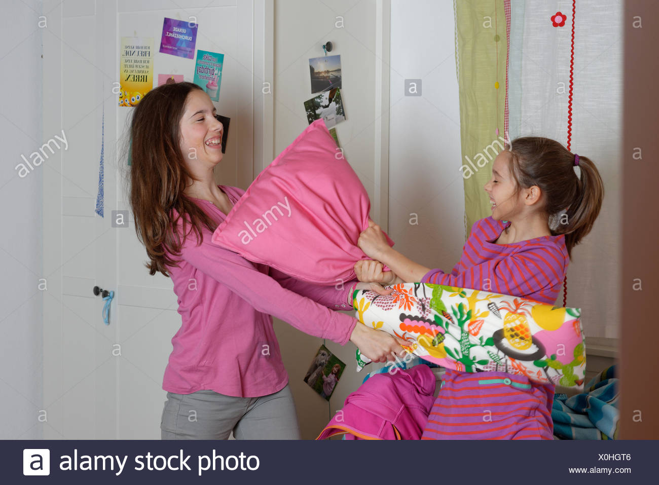 Girls Fighting Stock Photos & Girls Fighting Stock Images - Alamy