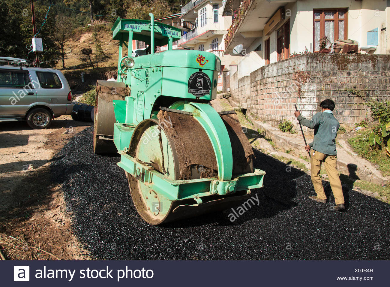 Laying Tar High Resolution Stock Photography and Images - Alamy