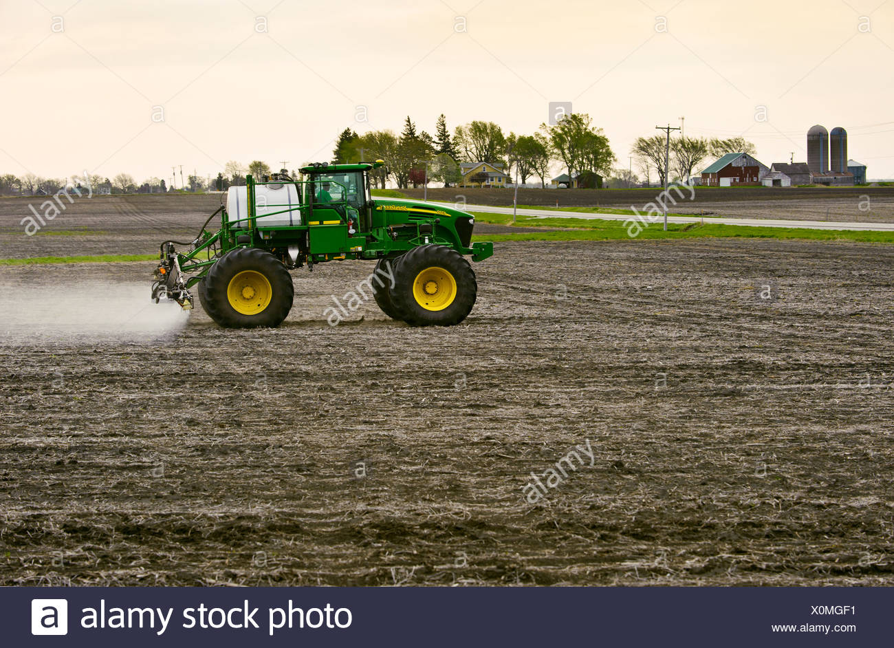 Apply W High Resolution Stock Photography and Images - Alamy