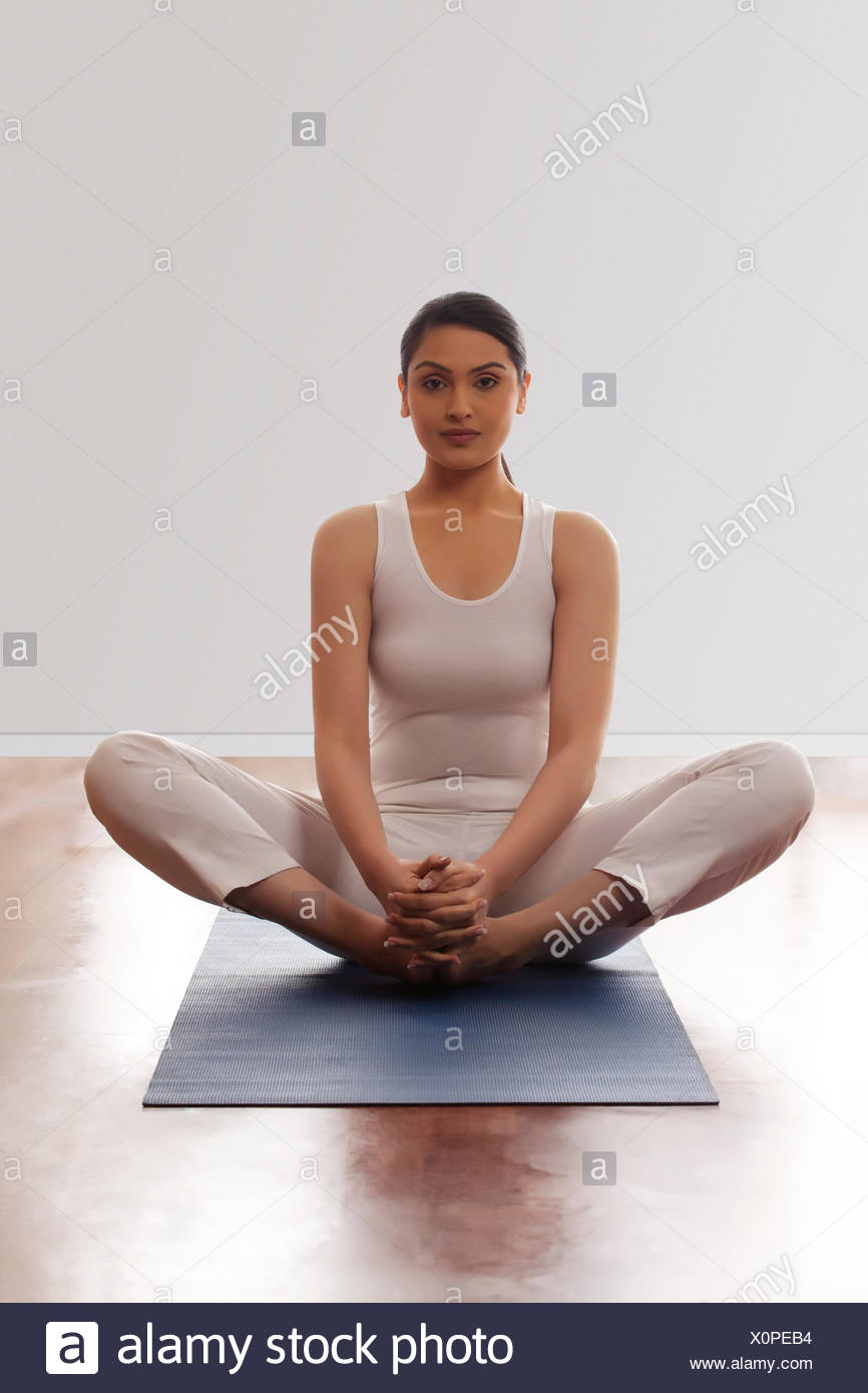 Butterfly Position Stock Photos & Butterfly Position Stock Images - Alamy