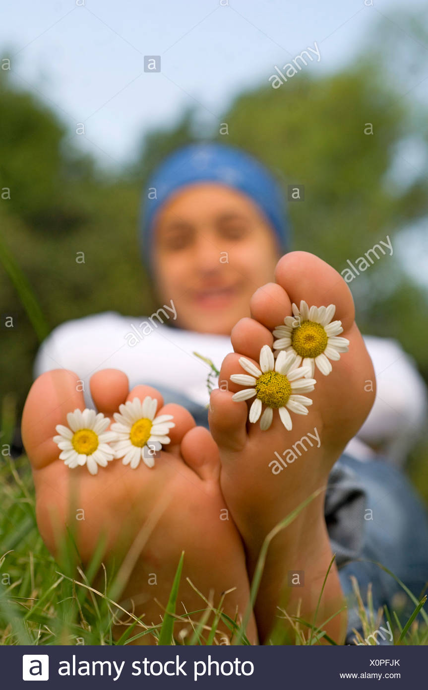 Feet And Flowers High Resolution Stock Photography and Images - Alamy