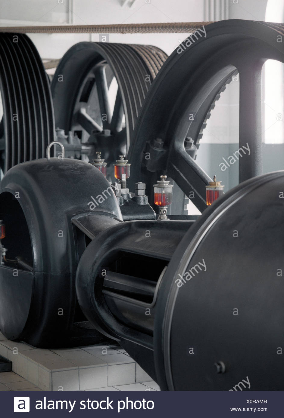 Spokes Machine Stock Photos & Spokes Machine Stock Images - Alamy