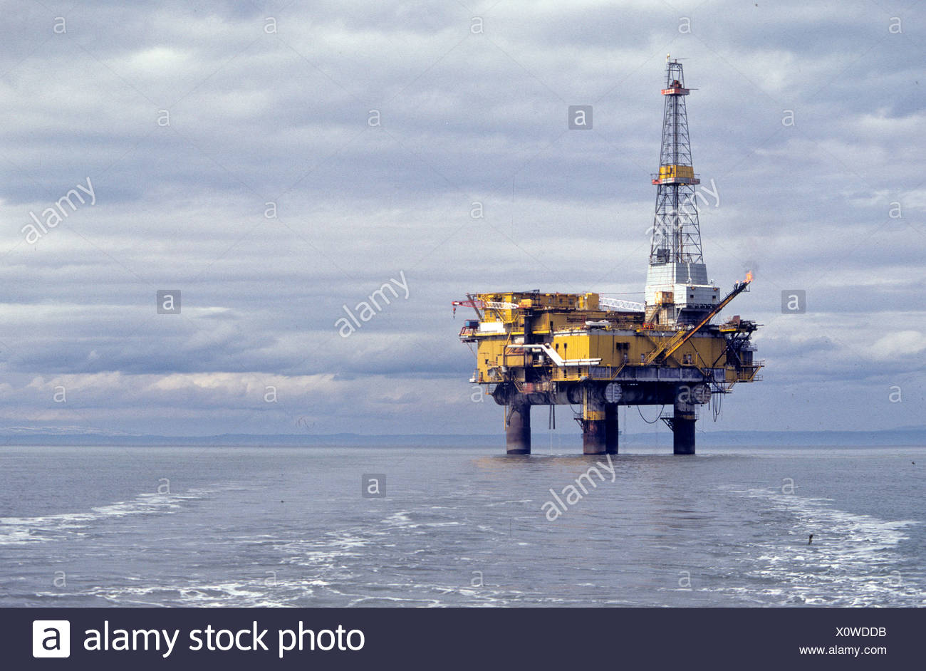 Offshore Platform Stock Photos & Offshore Platform Stock Images - Alamy