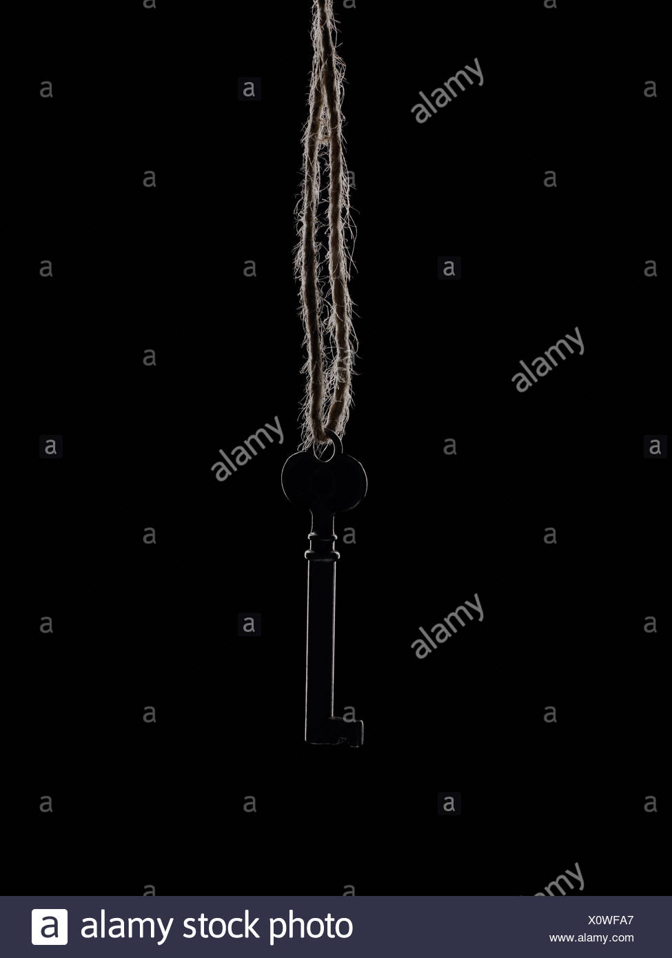 Hanging String Stock Photos & Hanging String Stock Images - Alamy