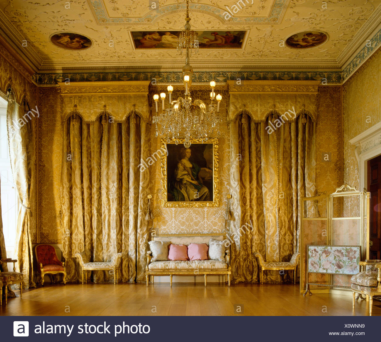 Gold Drawing Room High Resolution Stock Photography and Images - Alamy