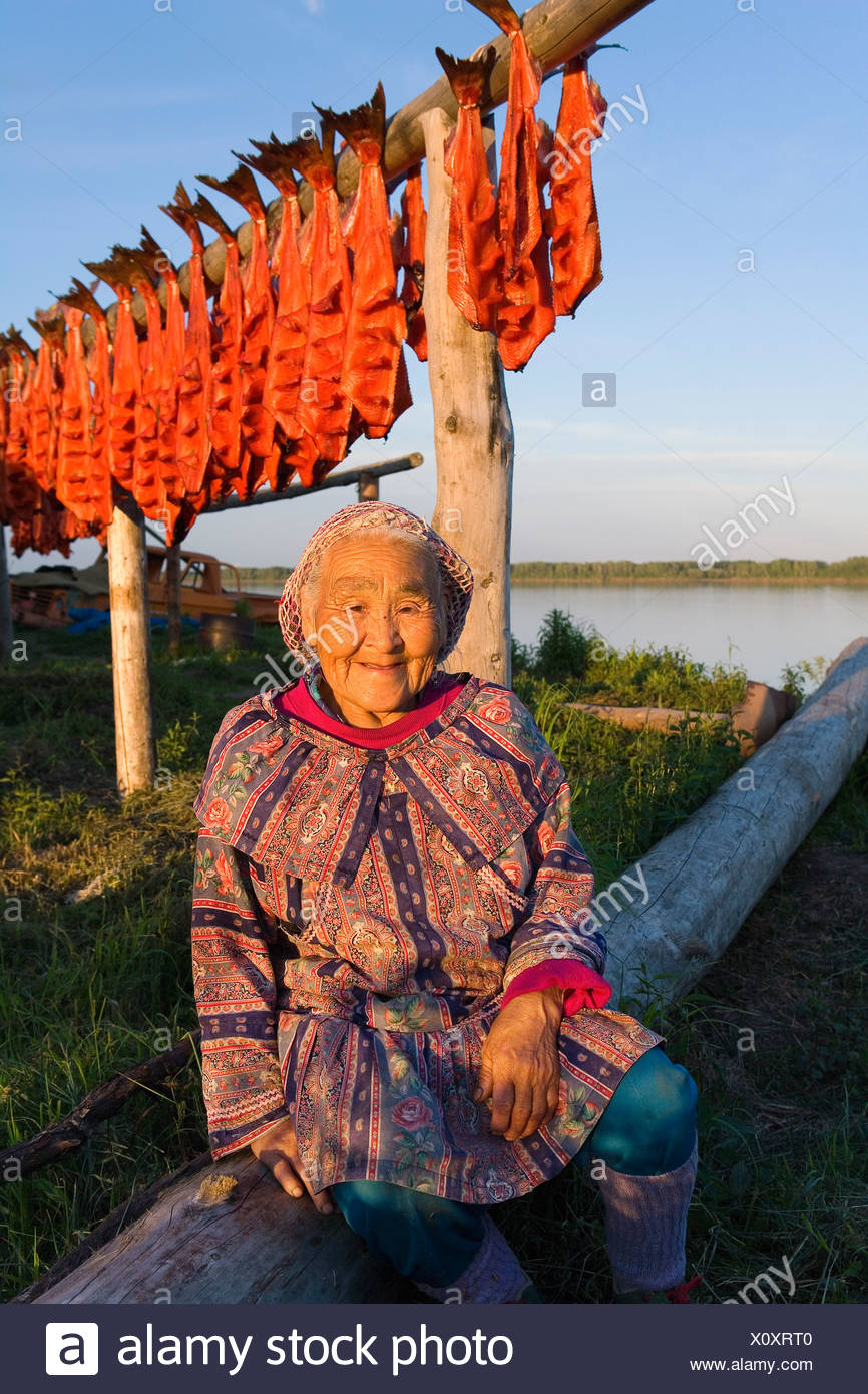 Alaska Native Eskimo Woman In Stock Photos & Alaska Native Eskimo Woman ...