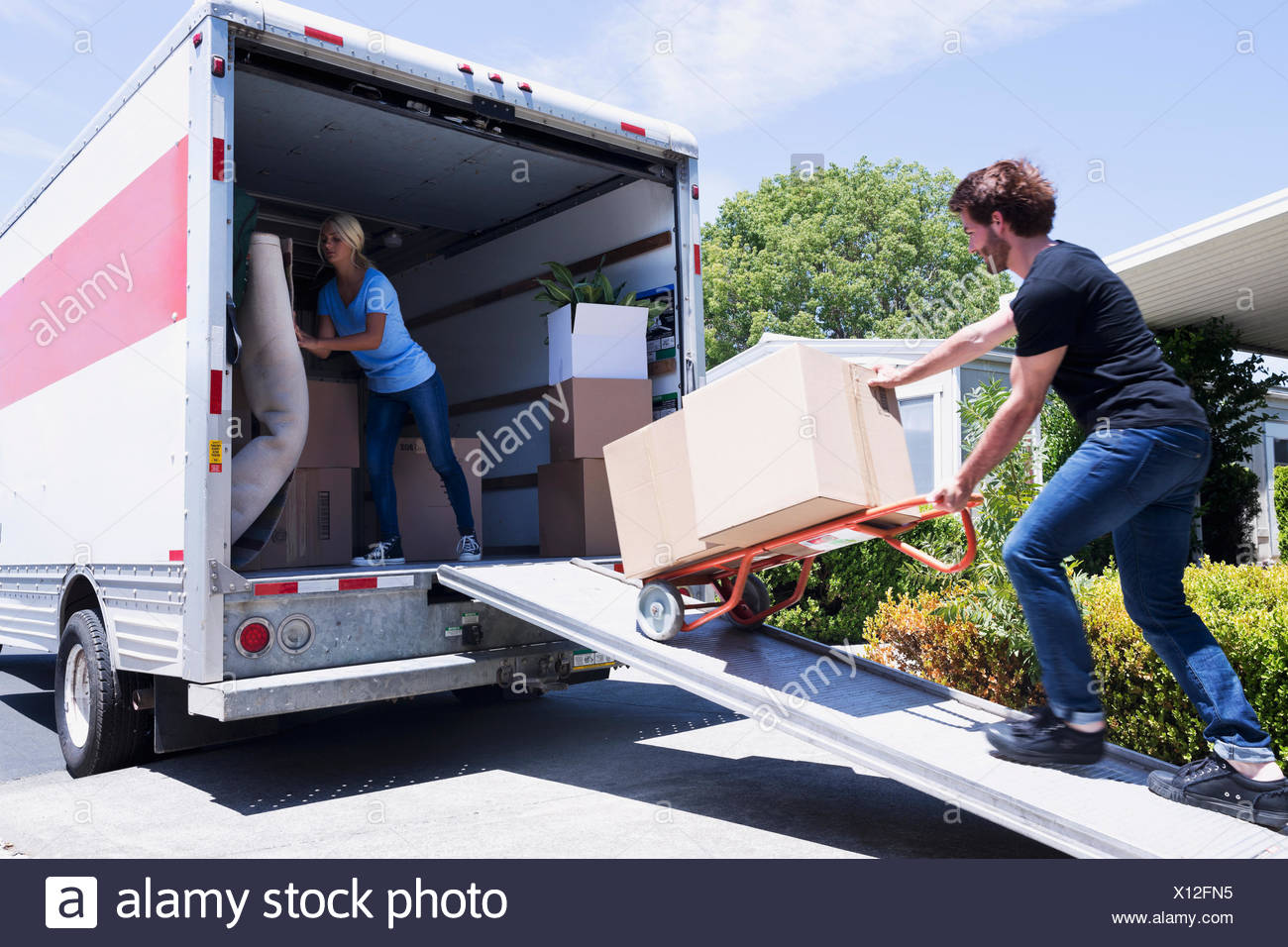 Truck Loading Boxes High Resolution Stock Photography and Images - Alamy