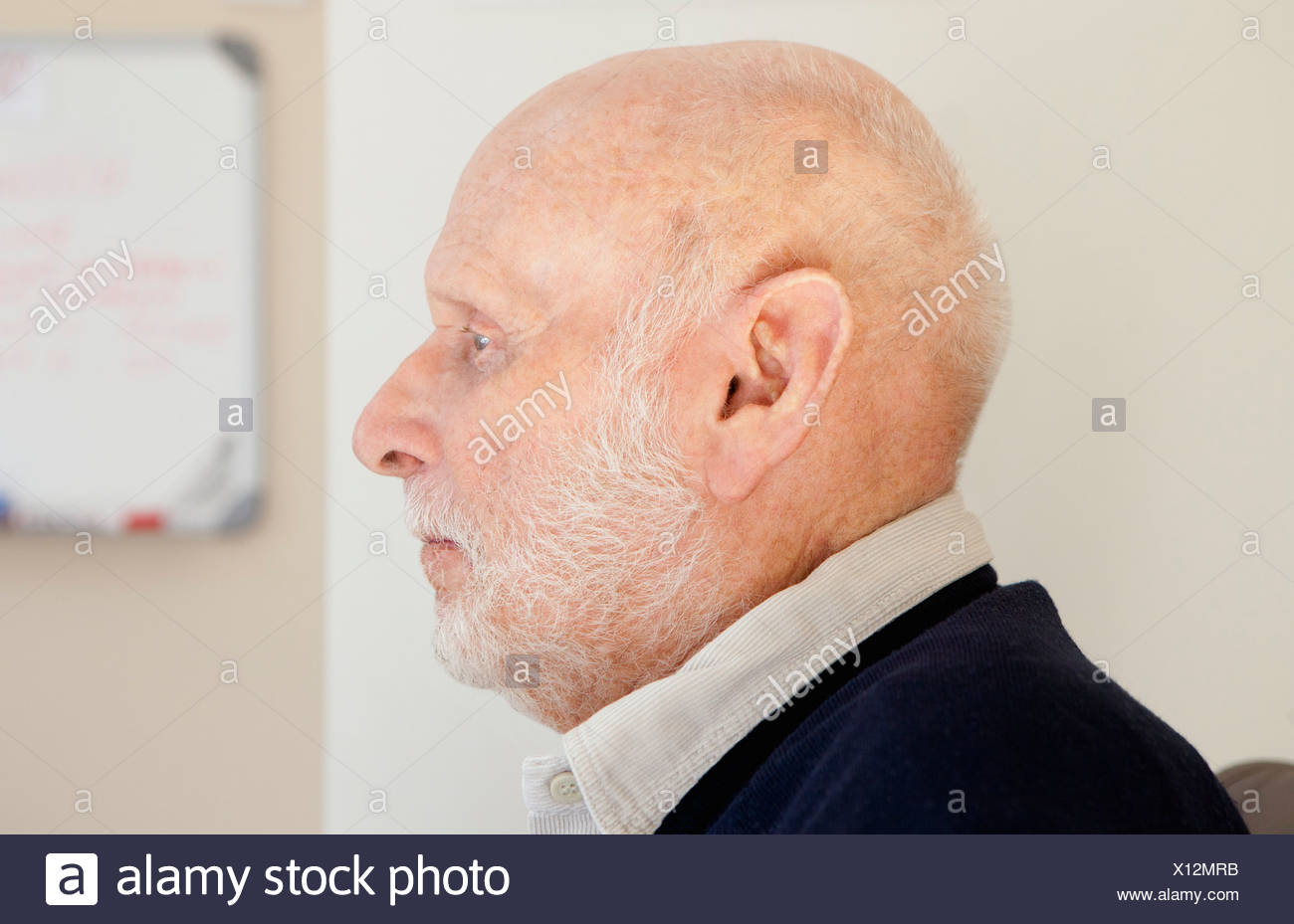 Old Man Side Profile High Resolution Stock Photography and Images - Alamy