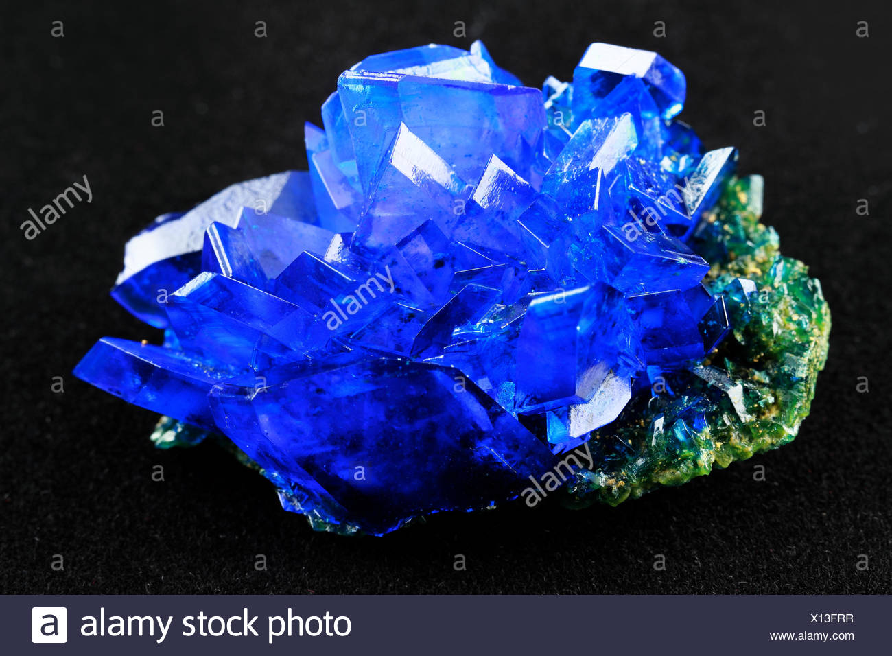 Copper Sulfate Crystallization High Resolution Stock Photography and ...