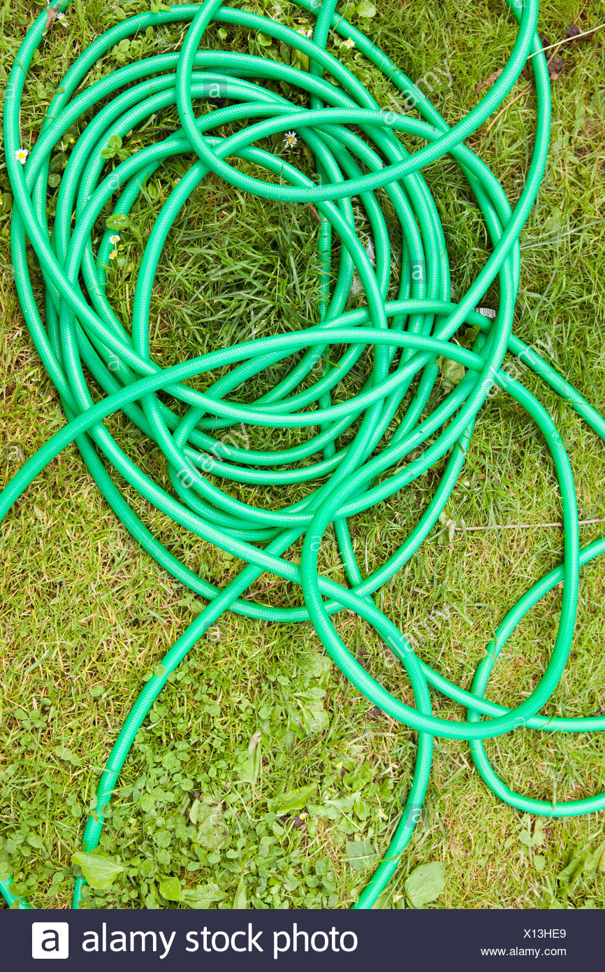 Hose Tangled Stock Photos & Hose Tangled Stock Images - Alamy