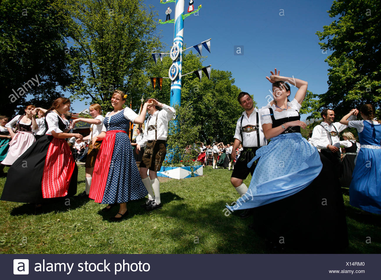 Maypole Germany High Resolution Stock Photography and Images - Alamy