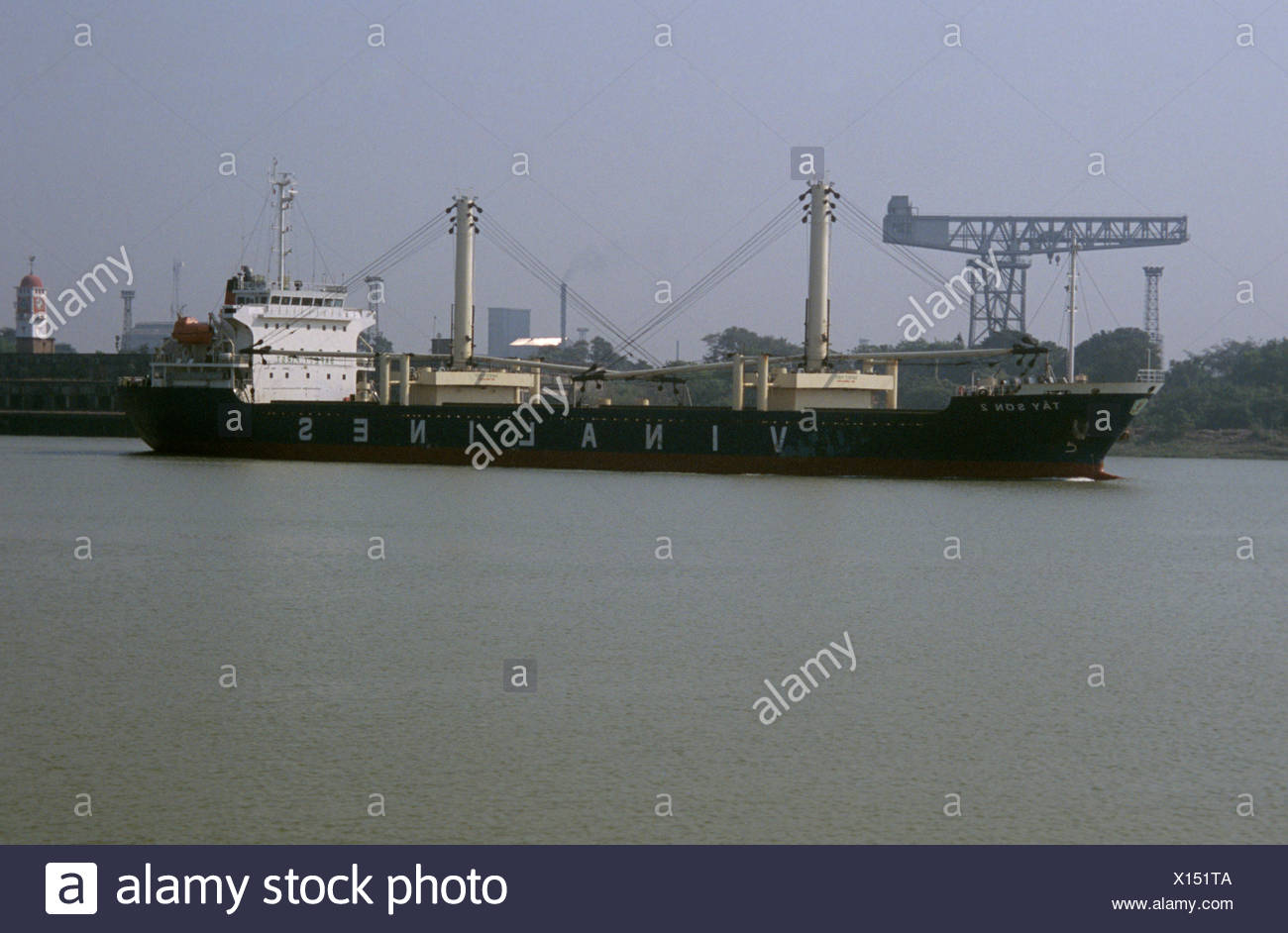 Kolkata Port Stock Photos & Kolkata Port Stock Images - Alamy