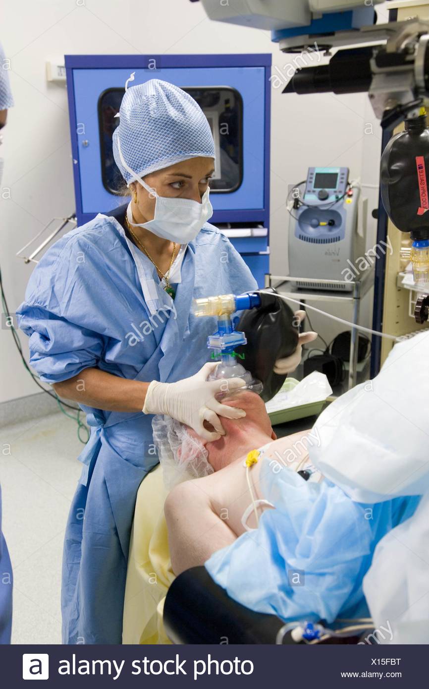 Anaesthetic Mask High Resolution Stock Photography and Images - Alamy