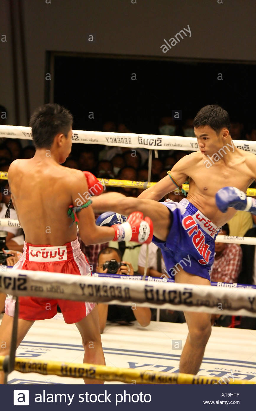 Kickboxing High Resolution Stock Photography and Images - Alamy