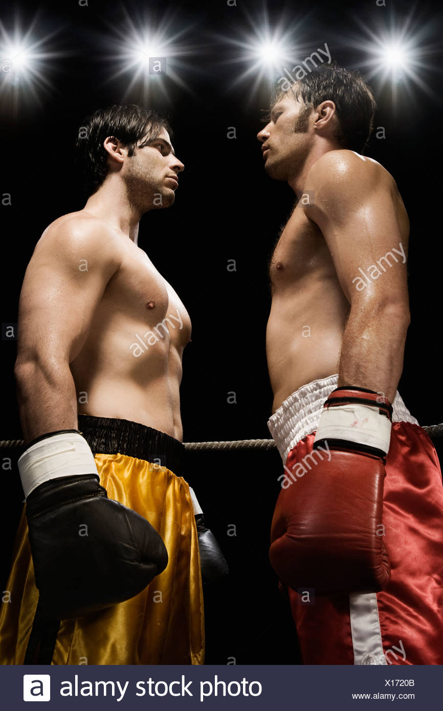 Boxing Trunks Stock Photos & Boxing Trunks Stock Images - Alamy
