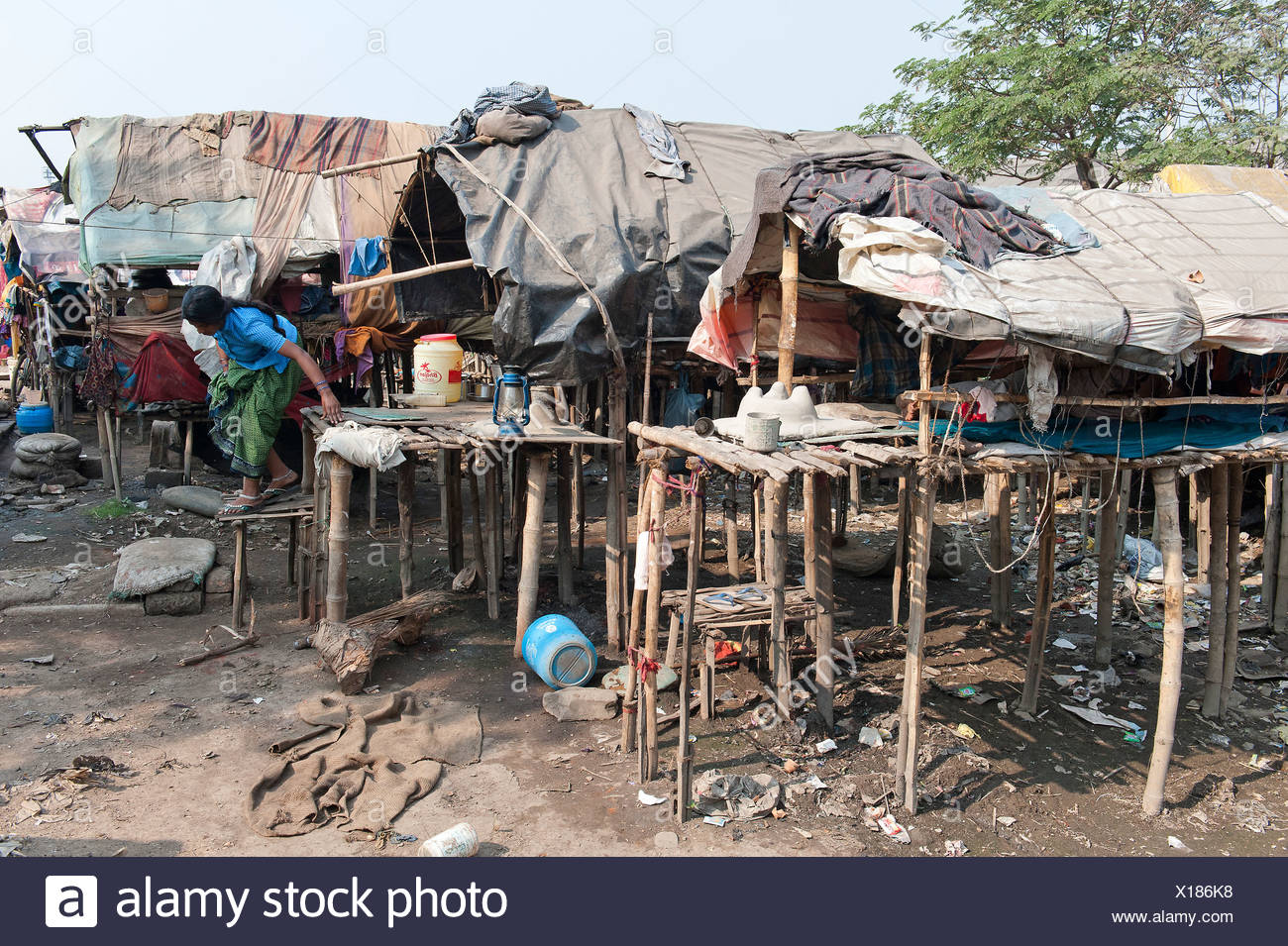 Indian Slum Kolkata India High Resolution Stock Photography and Images ...