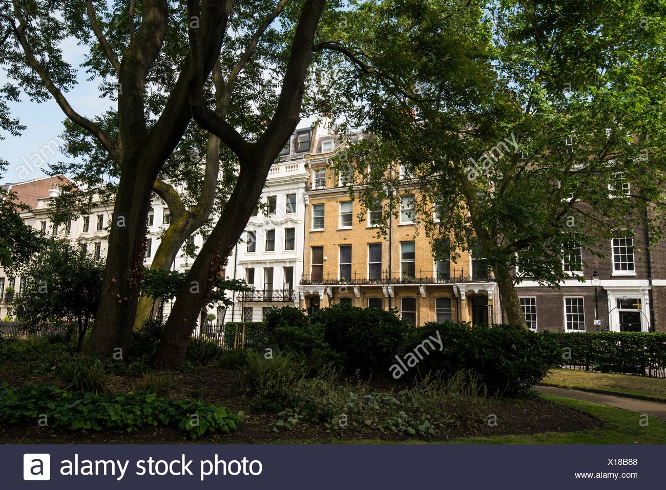 Bloomsbury London Square Stock Photos & Bloomsbury London Square Stock ...